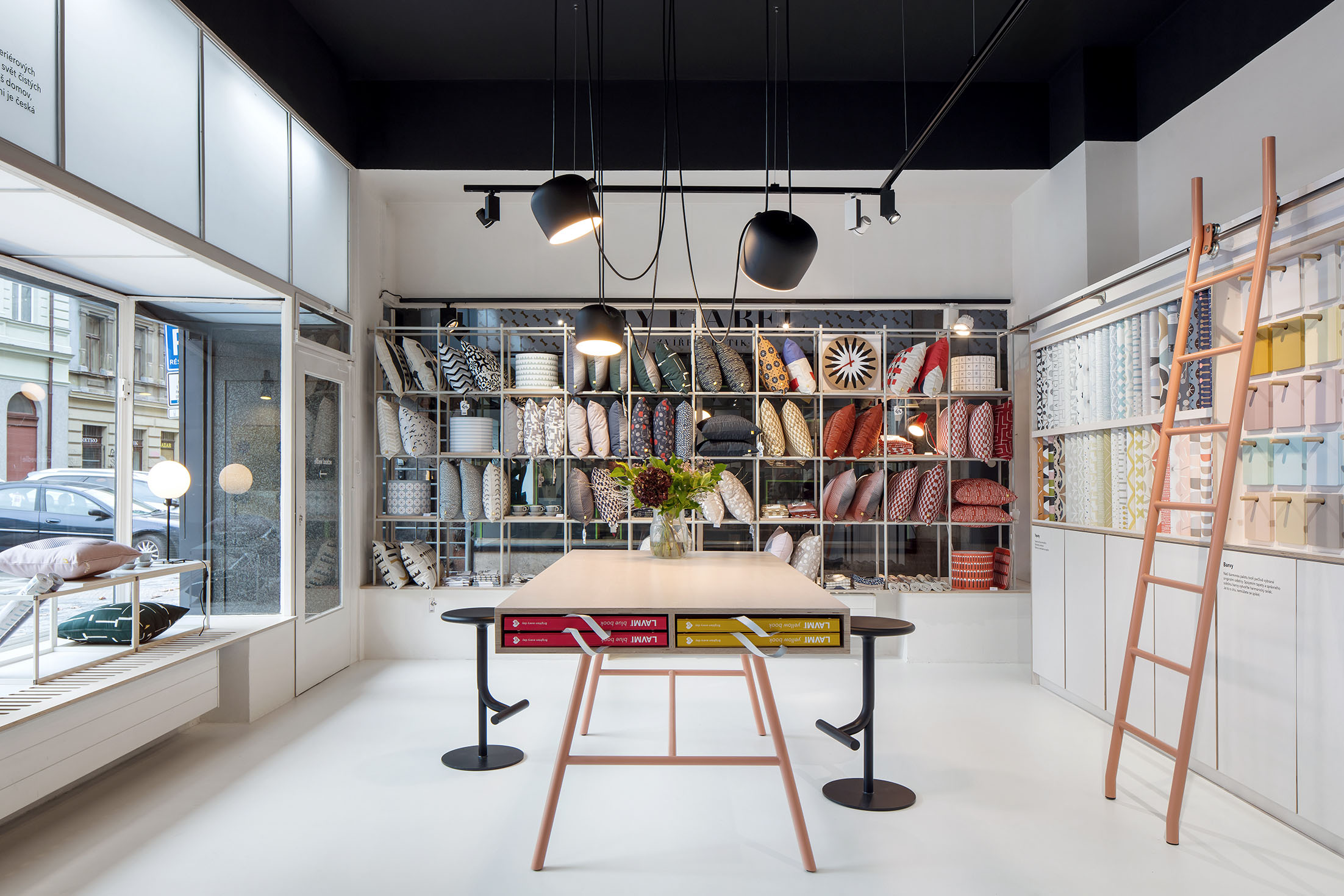 Prague Studio | Lavmi